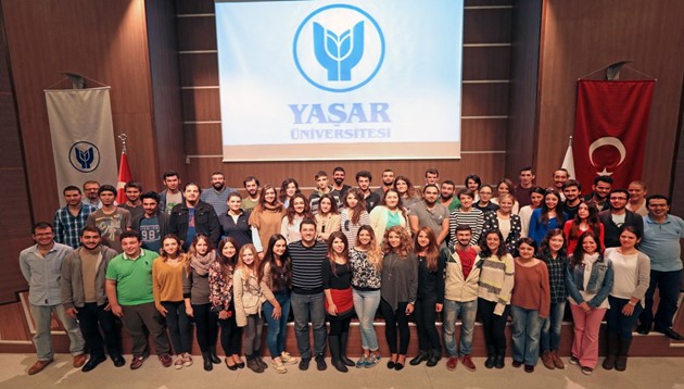Yaşar Üniversitesinde Kısmi Zamanlı Çalışma
