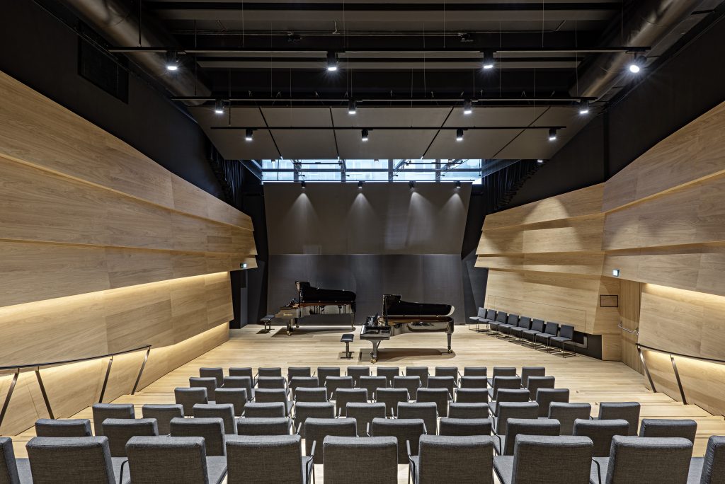Top 5 World Universities Where You Can Get Music Education