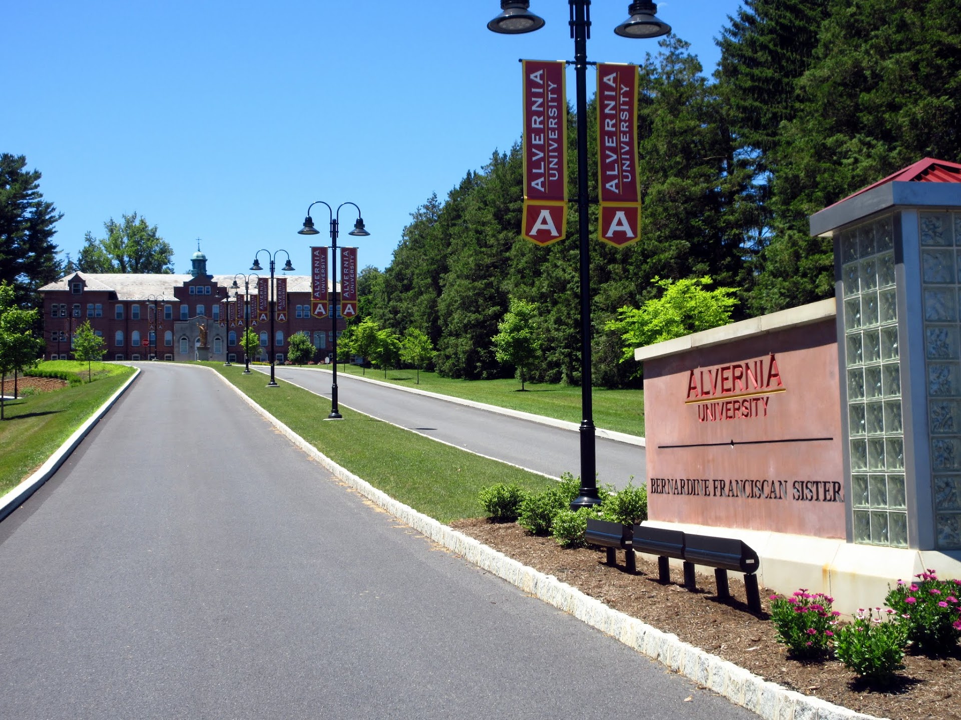 Alvernia University in USA Ranking, Yearly Tuition
