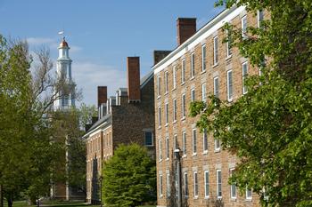 Hamilton College in USA Ranking, Yearly Tuition